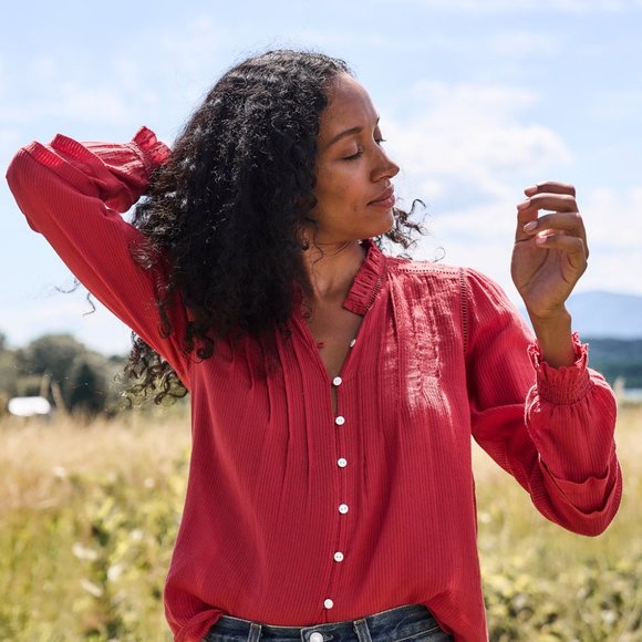 Faherty | Tops | Willa Top Faherty Carmine Blouse Peasant Top Nwt ...